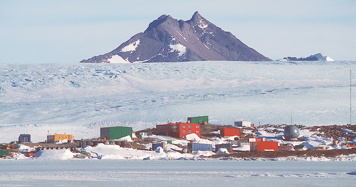 Antarctic weather records: Mawson station – Magazine Issue 1: Autumn ...