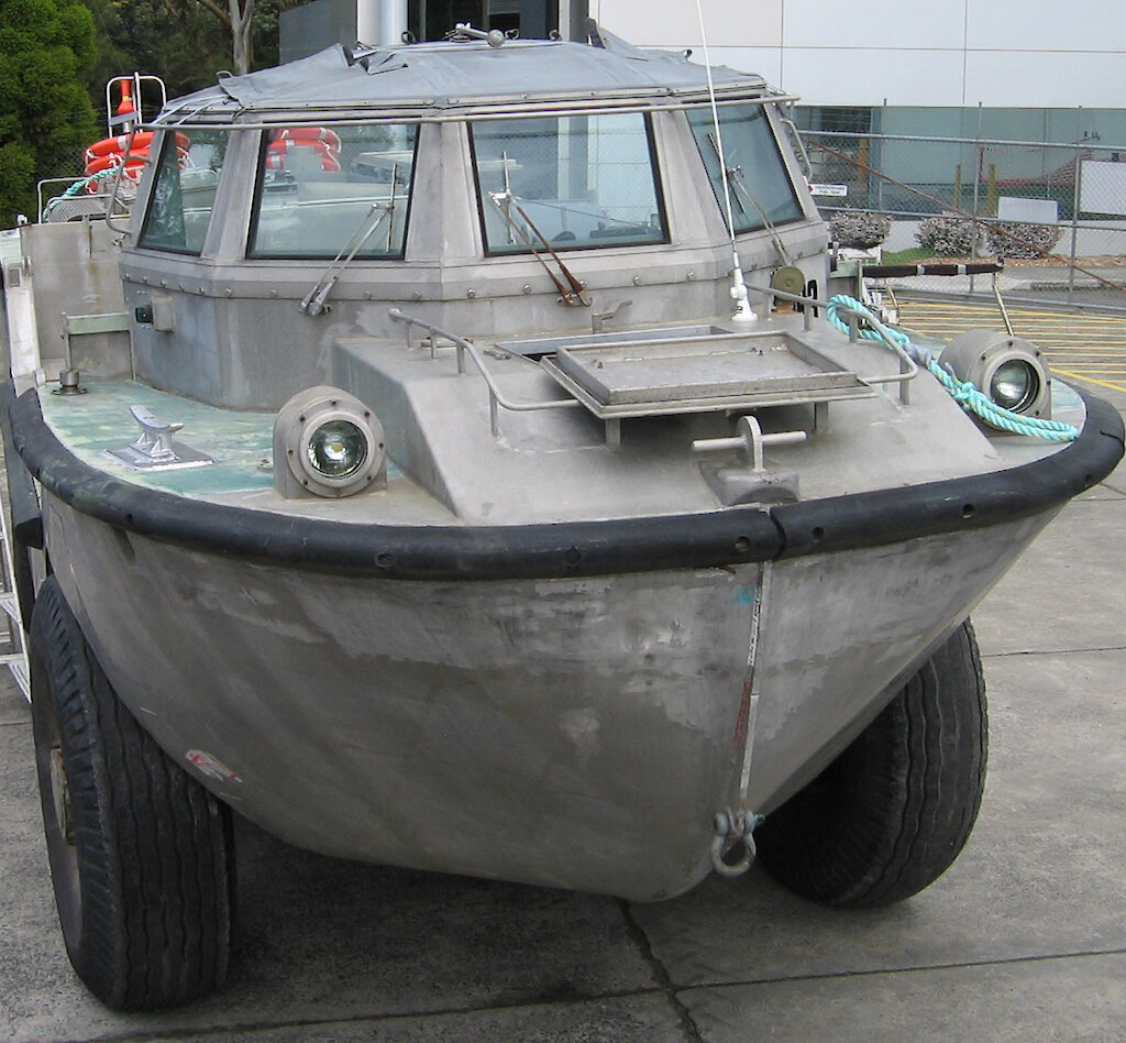 Subantarctic resupply a LARC — Australian Antarctic Program