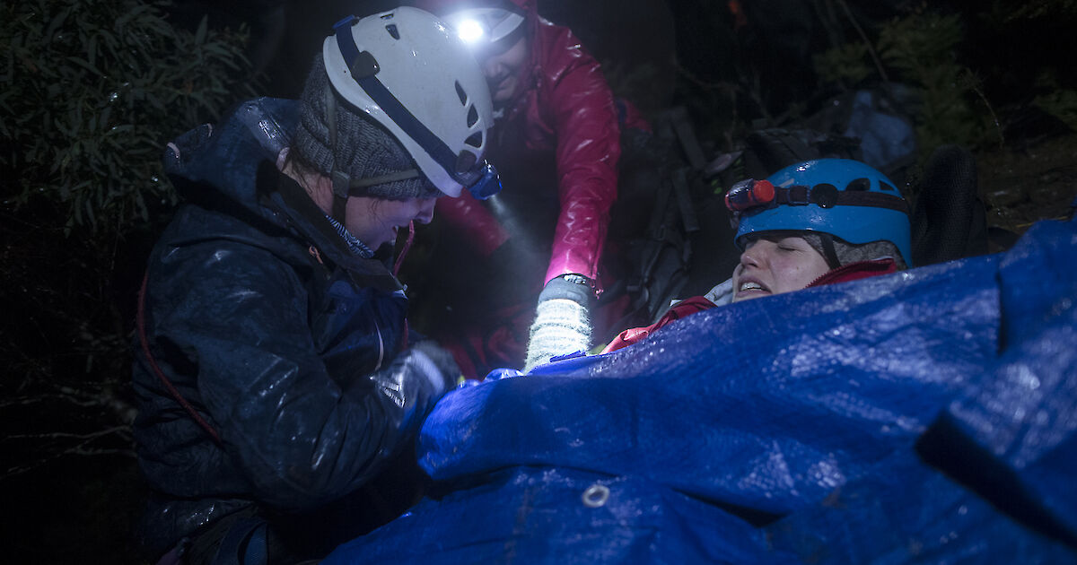 Antarctic-bound doctors left out in the cold – Australian Antarctic ...