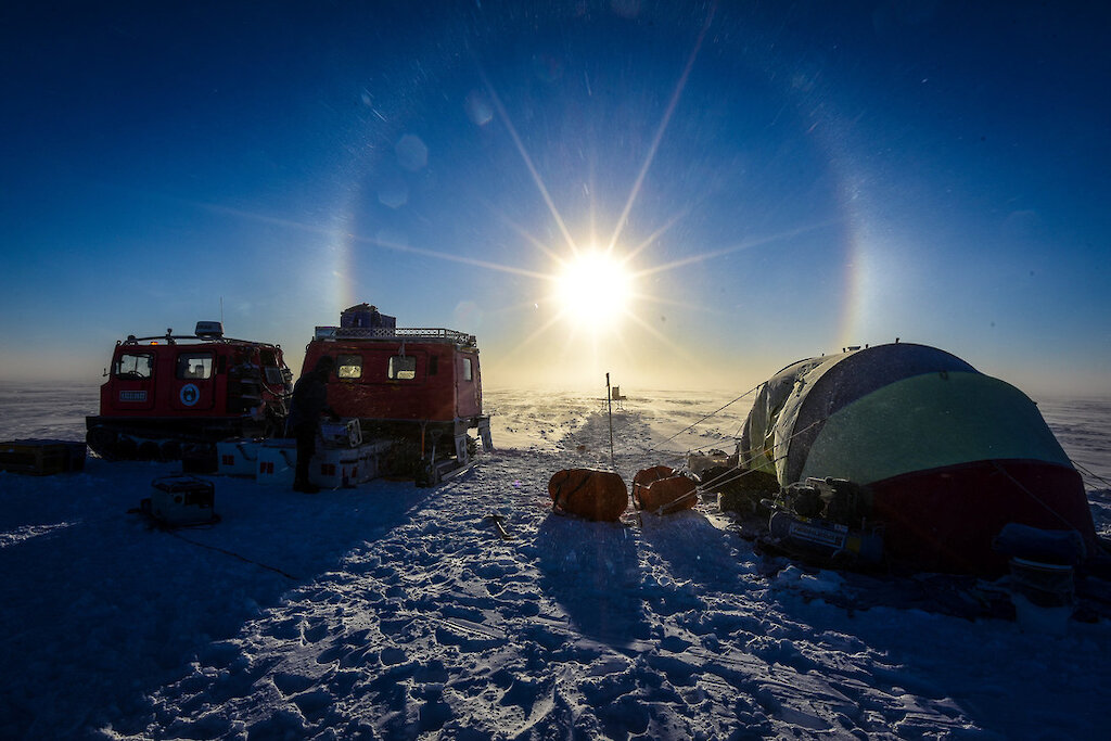 Midsummer in Antarctica — Australian Antarctic Program (News 2017)