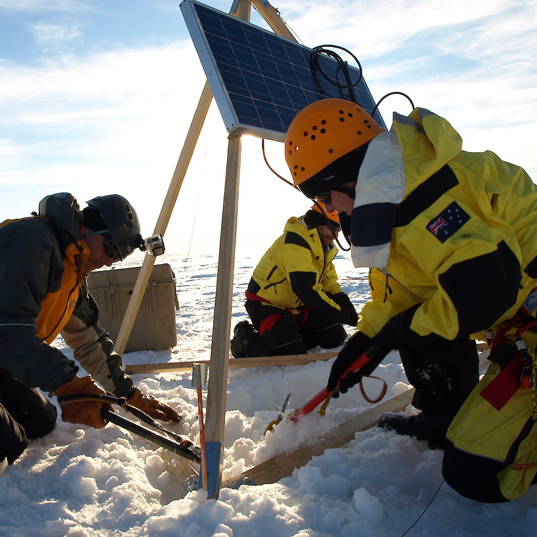 Sørsdal Glacier dynamics — Australian Antarctic Program (News 2016)
