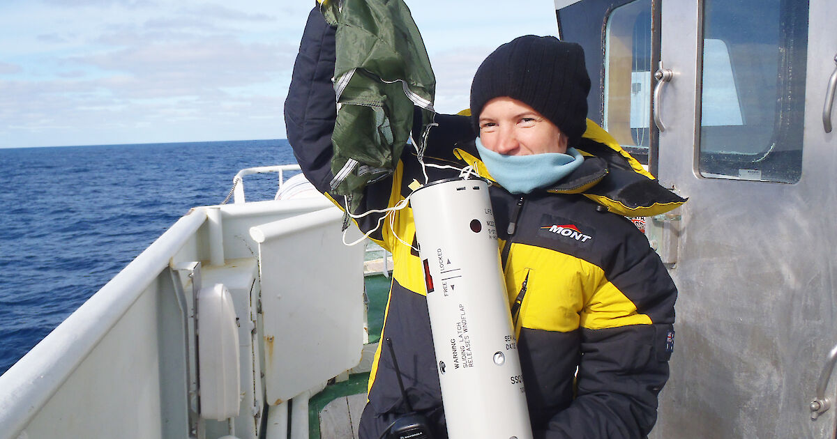 Scientists voyage to Antarctica for whale research – Australian ...