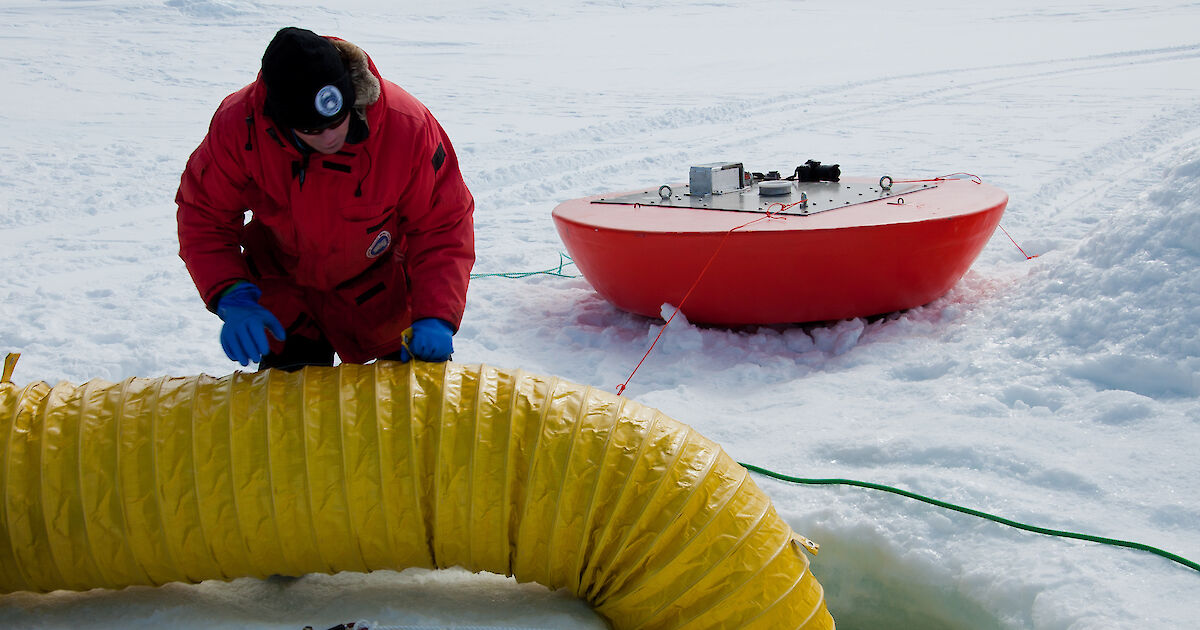 Extreme experiment under the Antarctic ice – Australian Antarctic ...