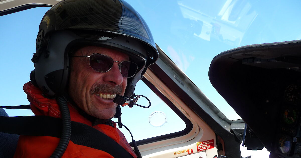 Helicopter pilot awarded 2009 Antarctic medal – Australian Antarctic ...