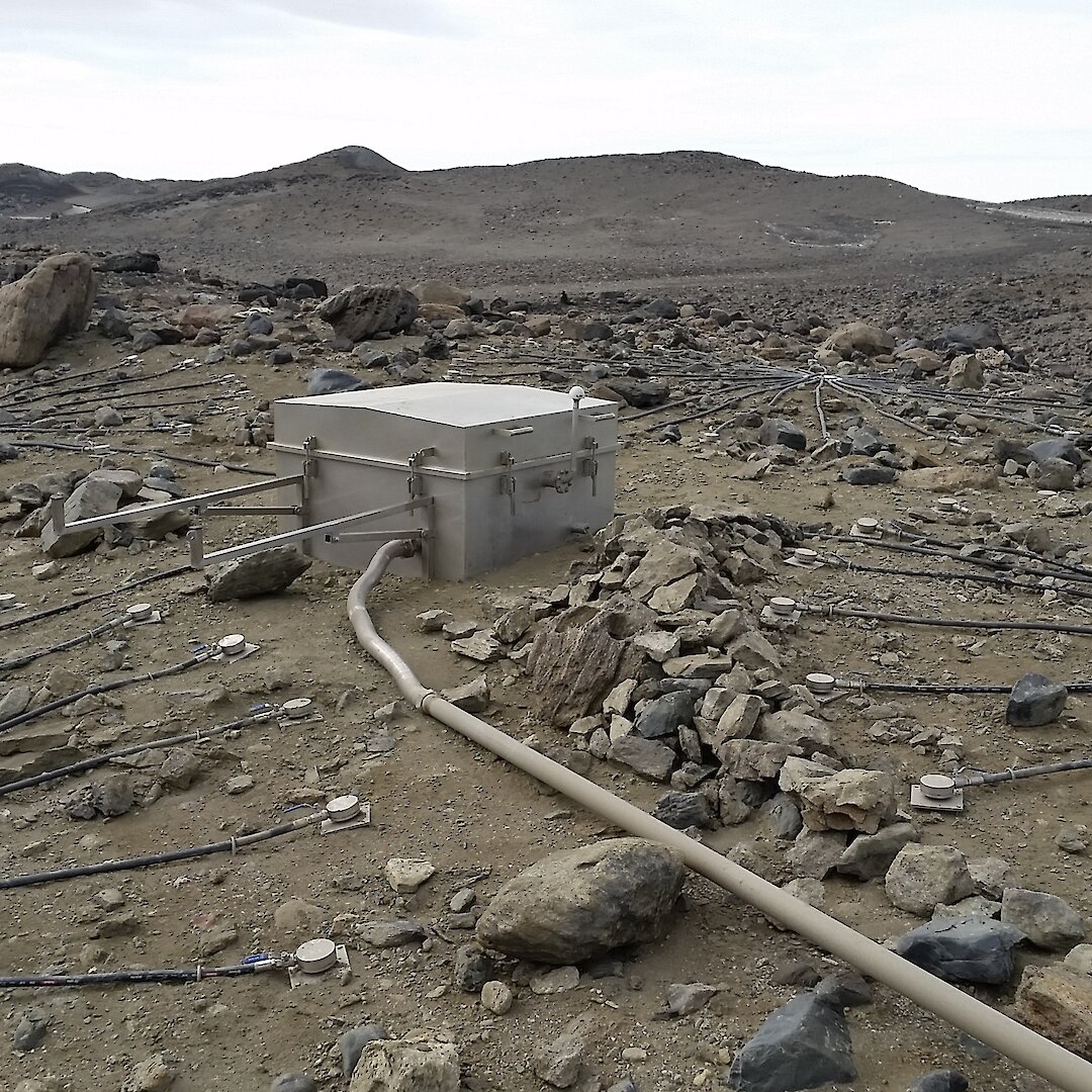 Nuclear monitoring facility operational — Australian Antarctic Program ...