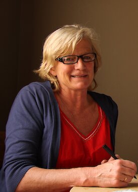 Alison Lester — Antarctic Arts Fellow 2004–05 — Australian Antarctic ...