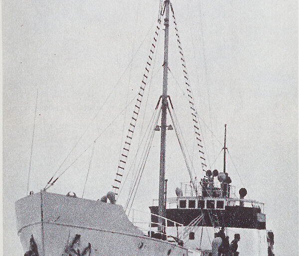 MV Tottan 1952–1953 — Australian Antarctic Program