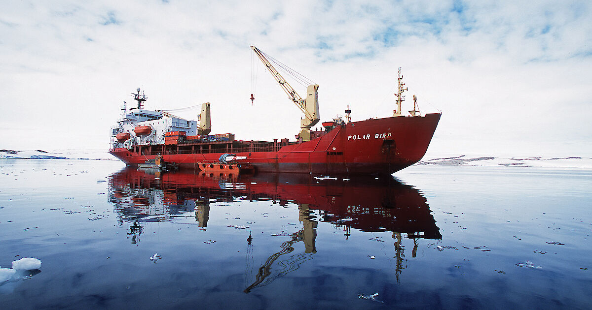MV Polar Bird 1995/96, 1998/89, 2000-2003 – Australian Antarctic Program