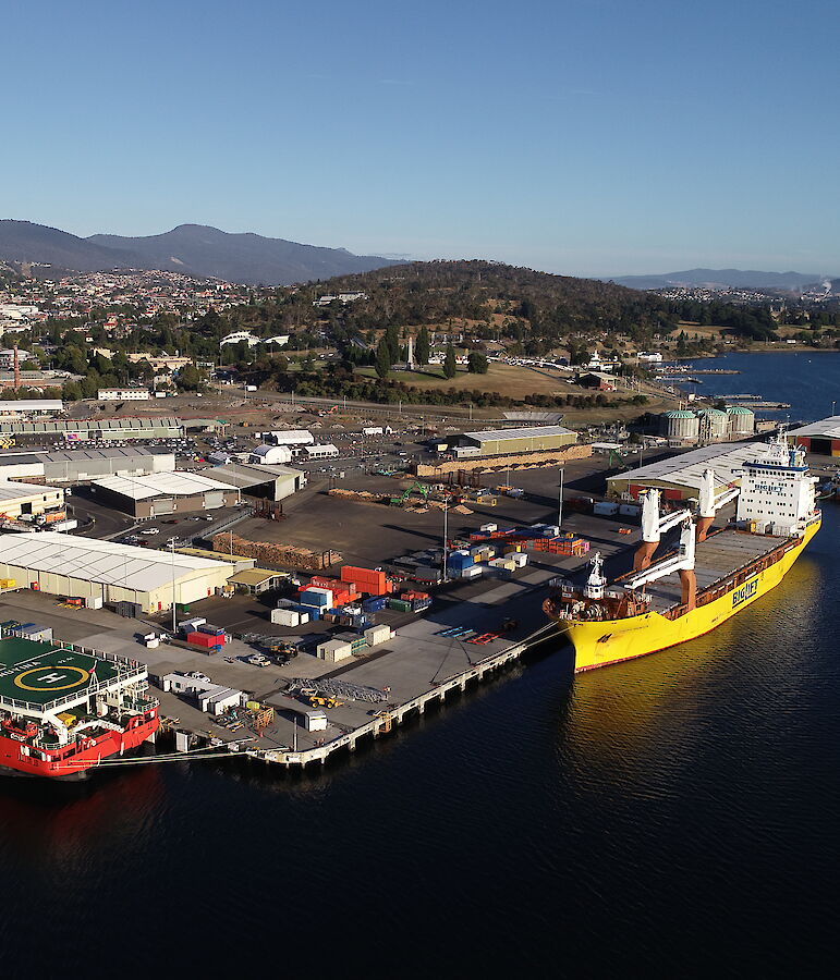 Antarctic shipping – Australian Antarctic Program