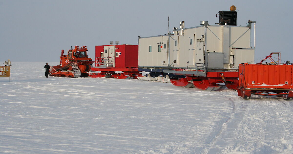 Traverse vans (container style) – Australian Antarctic Program
