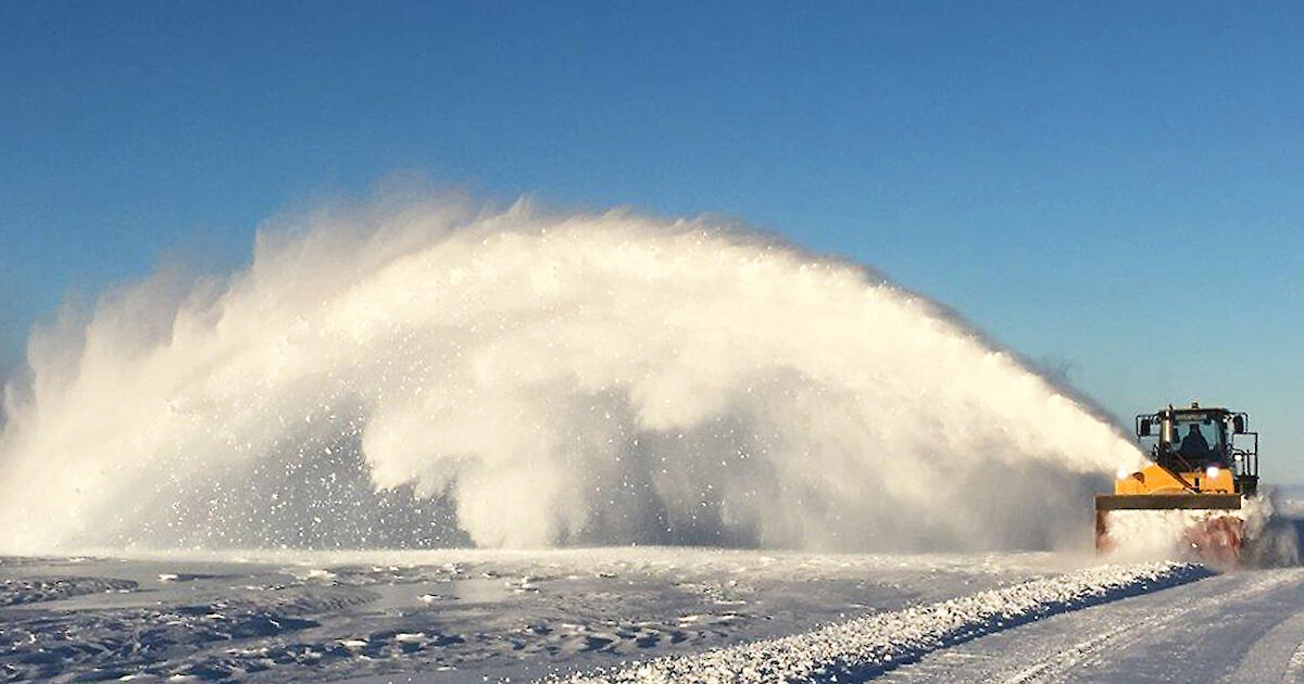 Ice runway reopens – Australian Antarctic Program (News 2019)
