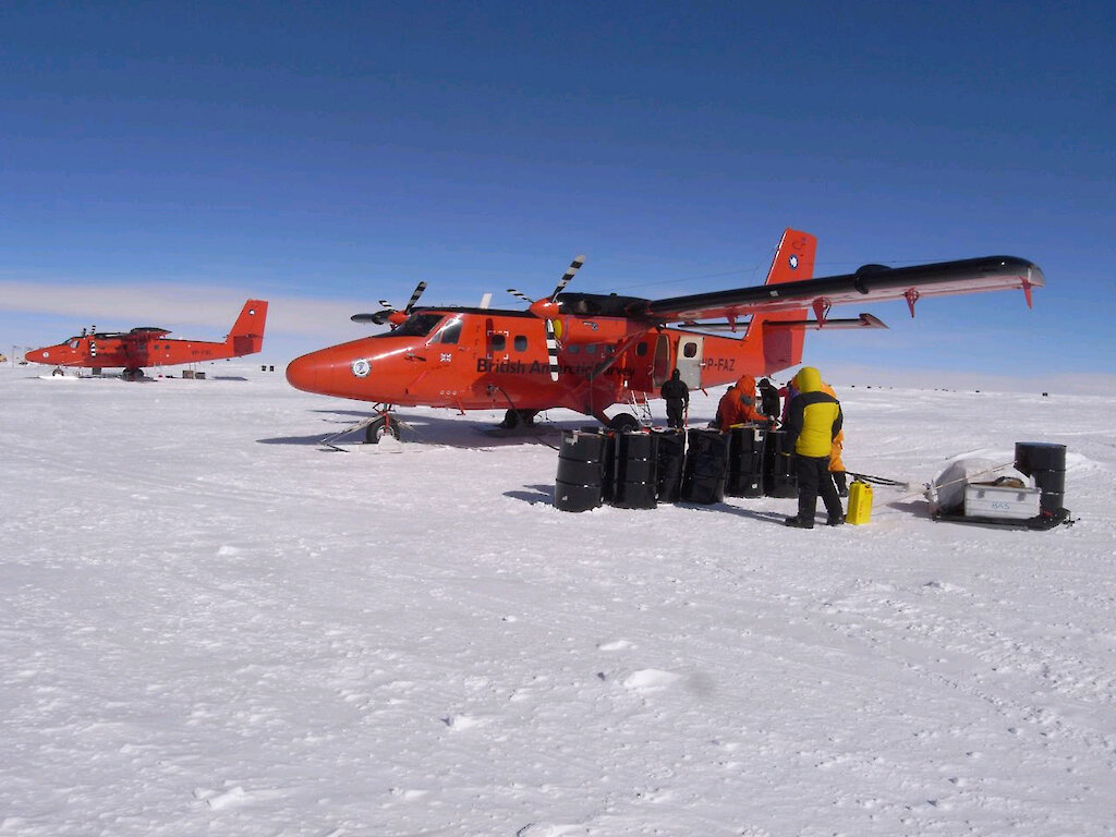 Mountains unearthed in the wild heart of Antarctica — Australian ...