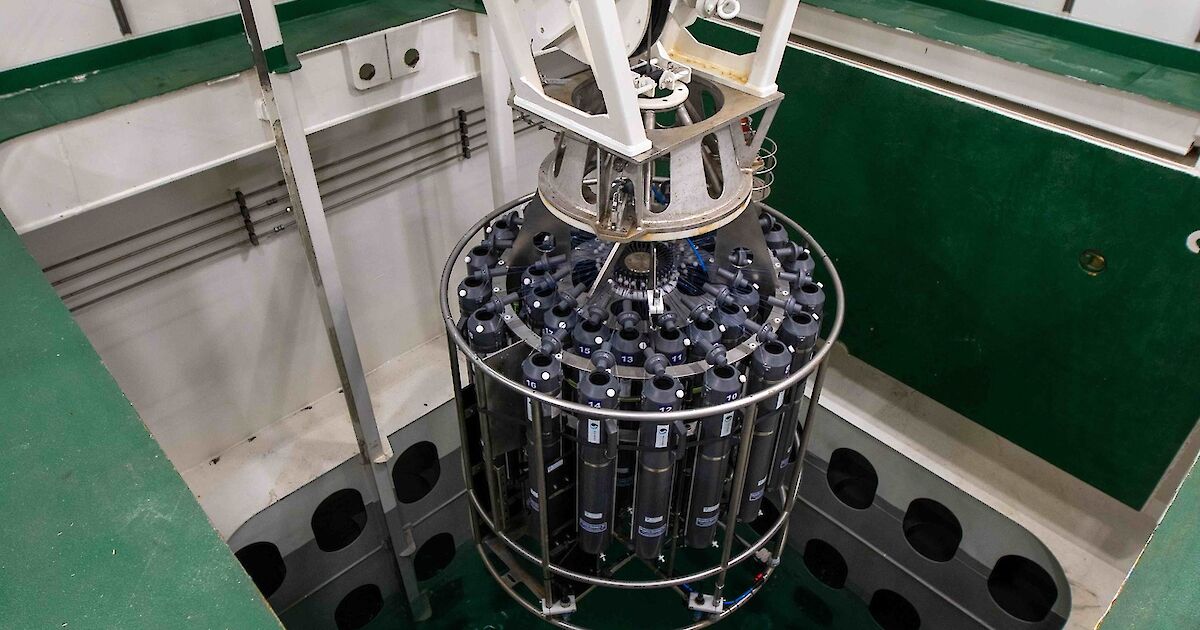 Moon Pool deployments from RSV Nuyina – Australian Antarctic Program