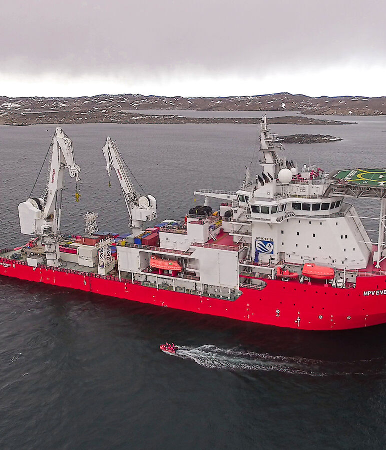Update: damaged Antarctic resupply vessel will dock in Western ...