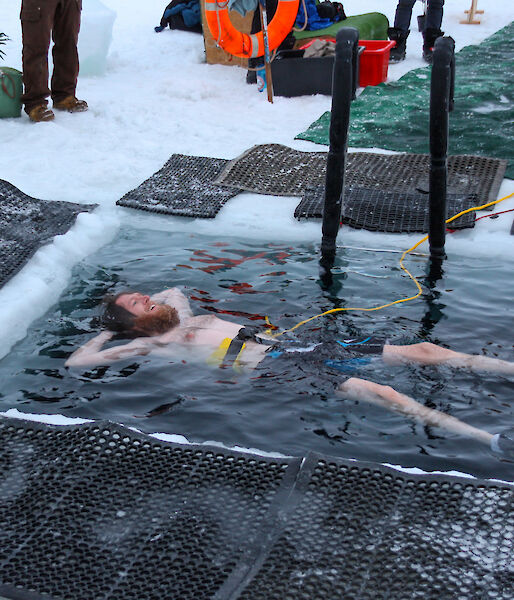 Midwinter Day in Antarctica celebrated with ice-hole plunge ...