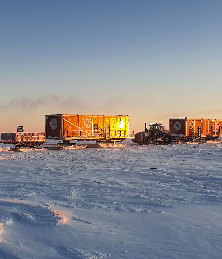 Pack a tent: Australia to set up deep-field science camps in Antarctica ...
